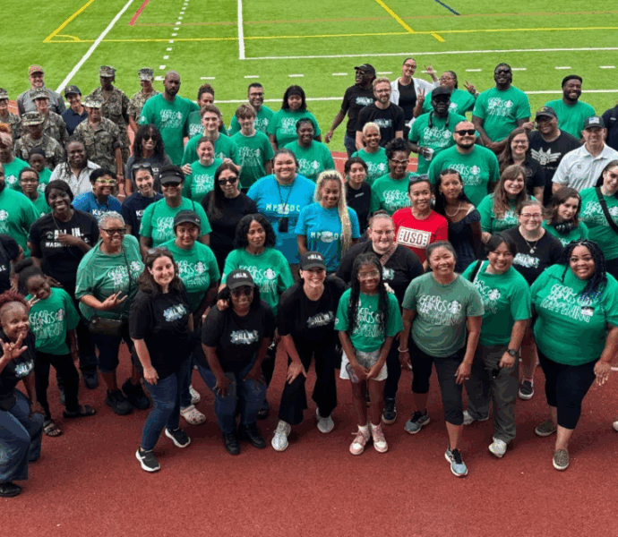 KIPP DC, Starbucks host backpack giveaway for students in Southeast | KIPP Public Charter Schools